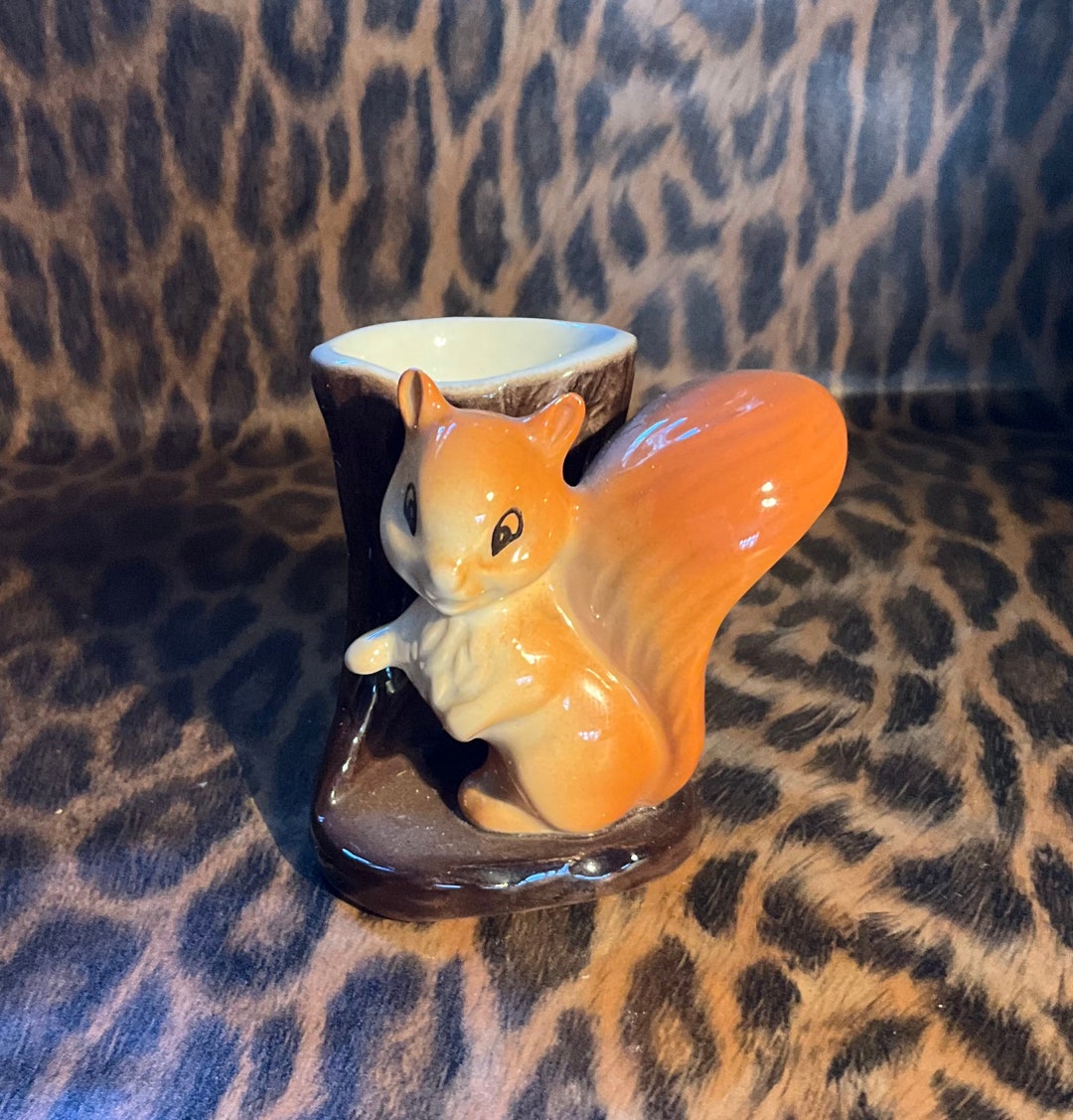 Hornsea Squirrel Vase - Etsy UK