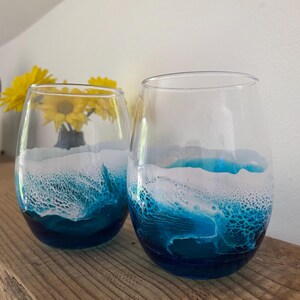 Handcrafted Ocean-inspired Wine Glasses With Resin Waves – Coastal ...