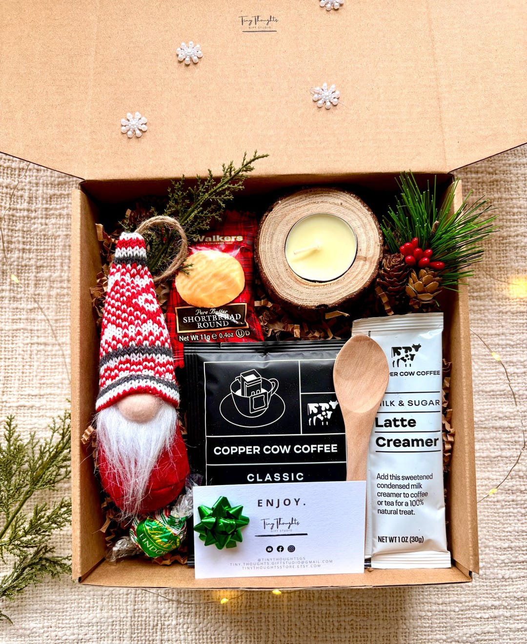 Christmas Box Employee Christmas Holiday Gift Box Small Holiday Gift ...