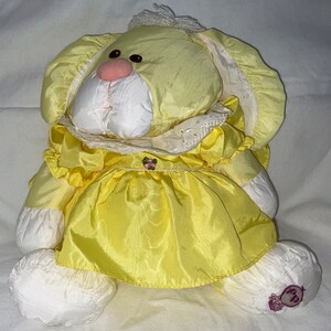 1986 Vintage Fisher Price Puffalumps Yellow Puffalump Bunny Rabbit in ...