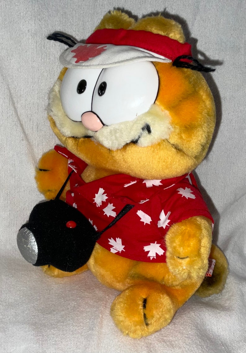 Rare Vintage Plush Garfield the Cat From Canada Tourist With Camera ...