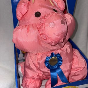 Vintage 1996 Fisher Price Barnyard Puffalumps 9” Pink Pig Puffalump in ...