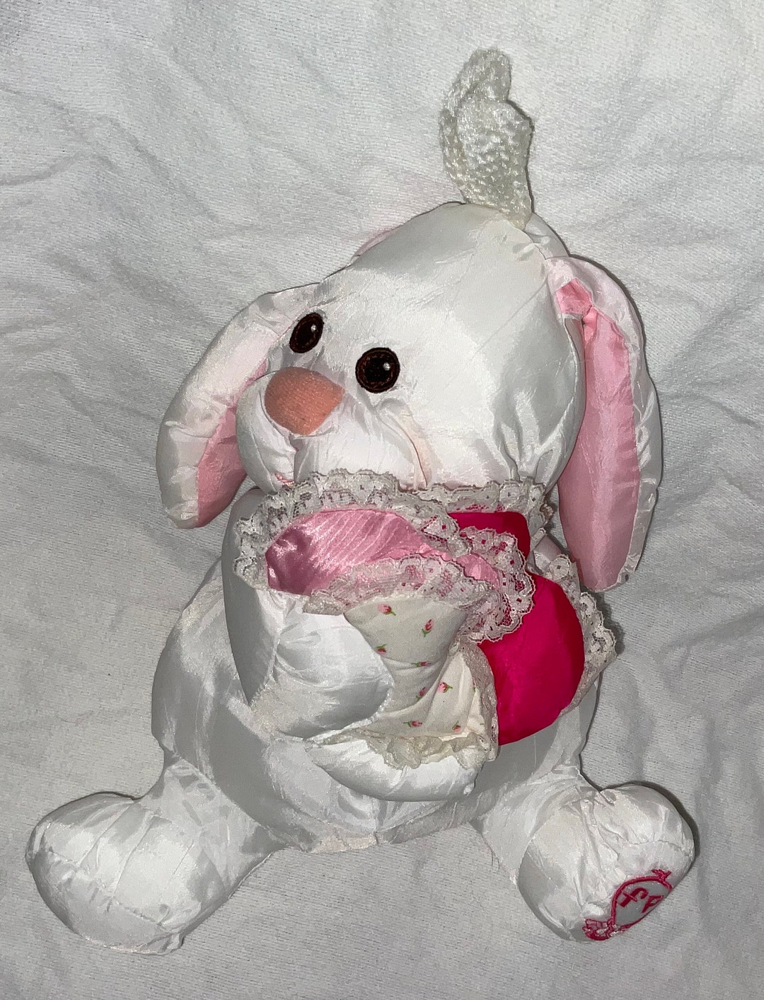 Vintage 1988 Fisher Price Puffalumps Valentine’s Day White Bunny Rabbit ...