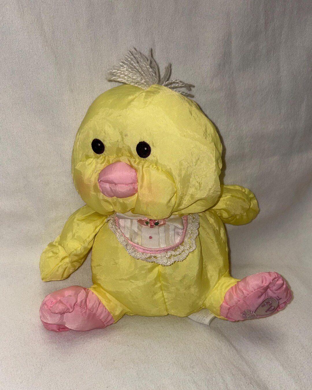 Vintage 1986 Fisher Price Puffalumps 10" Yellow Duck With Attached Bib ...