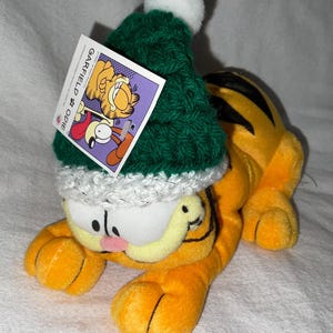Garfield the Cat Plush Wearing Green Santa Hat for Christmas - Hang Tag ...