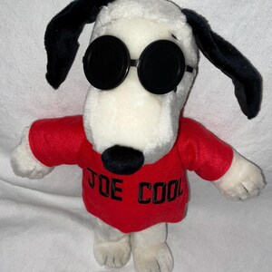 Vintage Peanuts Plush 12” Joe Cool Snoopy With Red Shirt and Sunglasses ...