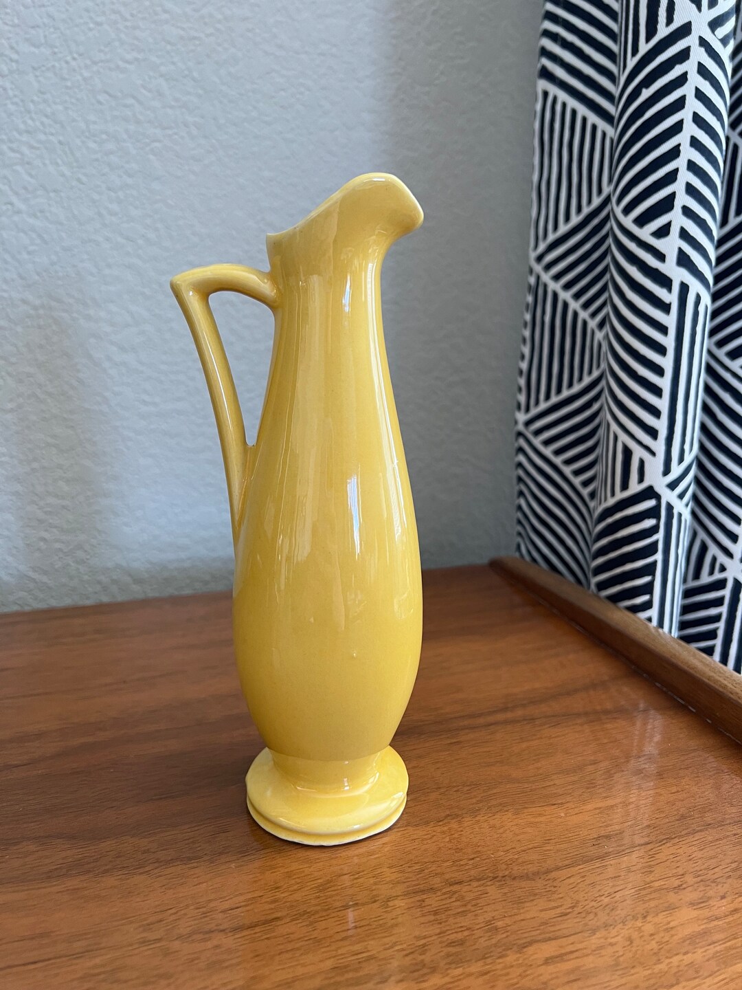 Shawnee Pottery Yellow Bud Vase Pitcher USA 1168 - Etsy