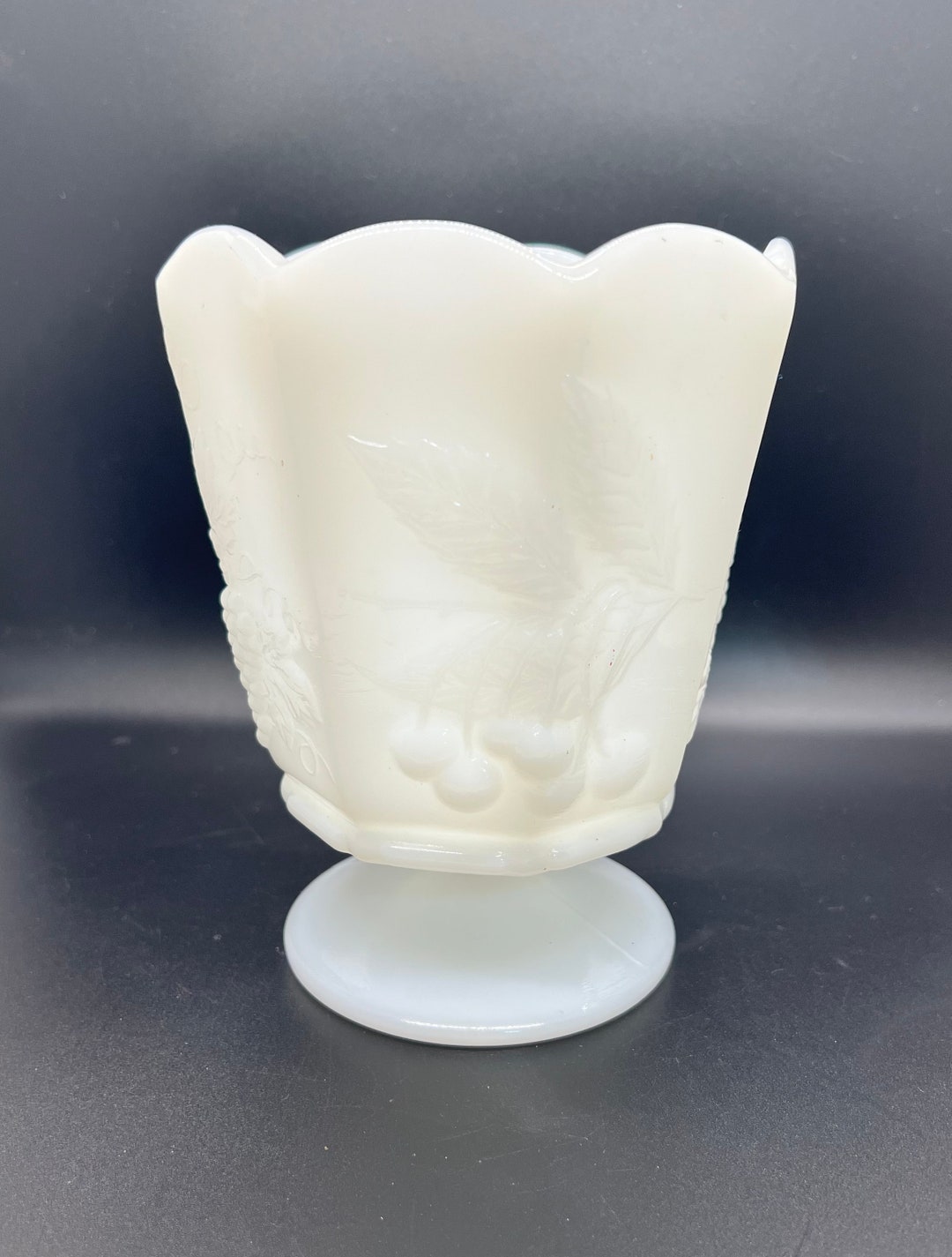 Napco Milk Glass Harvest Grape Vase / Floral Vase / Flower Vase ...