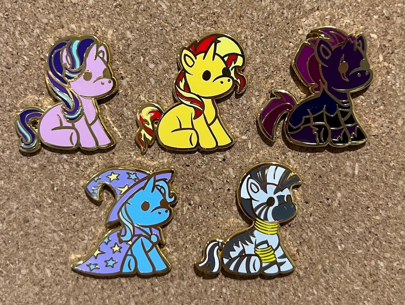 Pippsqueak Ponies G4 Friends Enamel Pins - Etsy