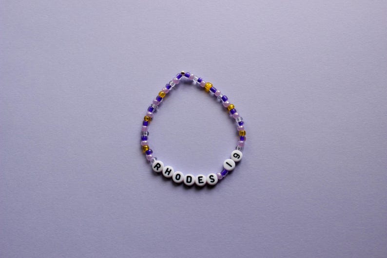 PLAY ALONG - Bookish Inspired Beaded Friendship Bracelets - Windy City ...