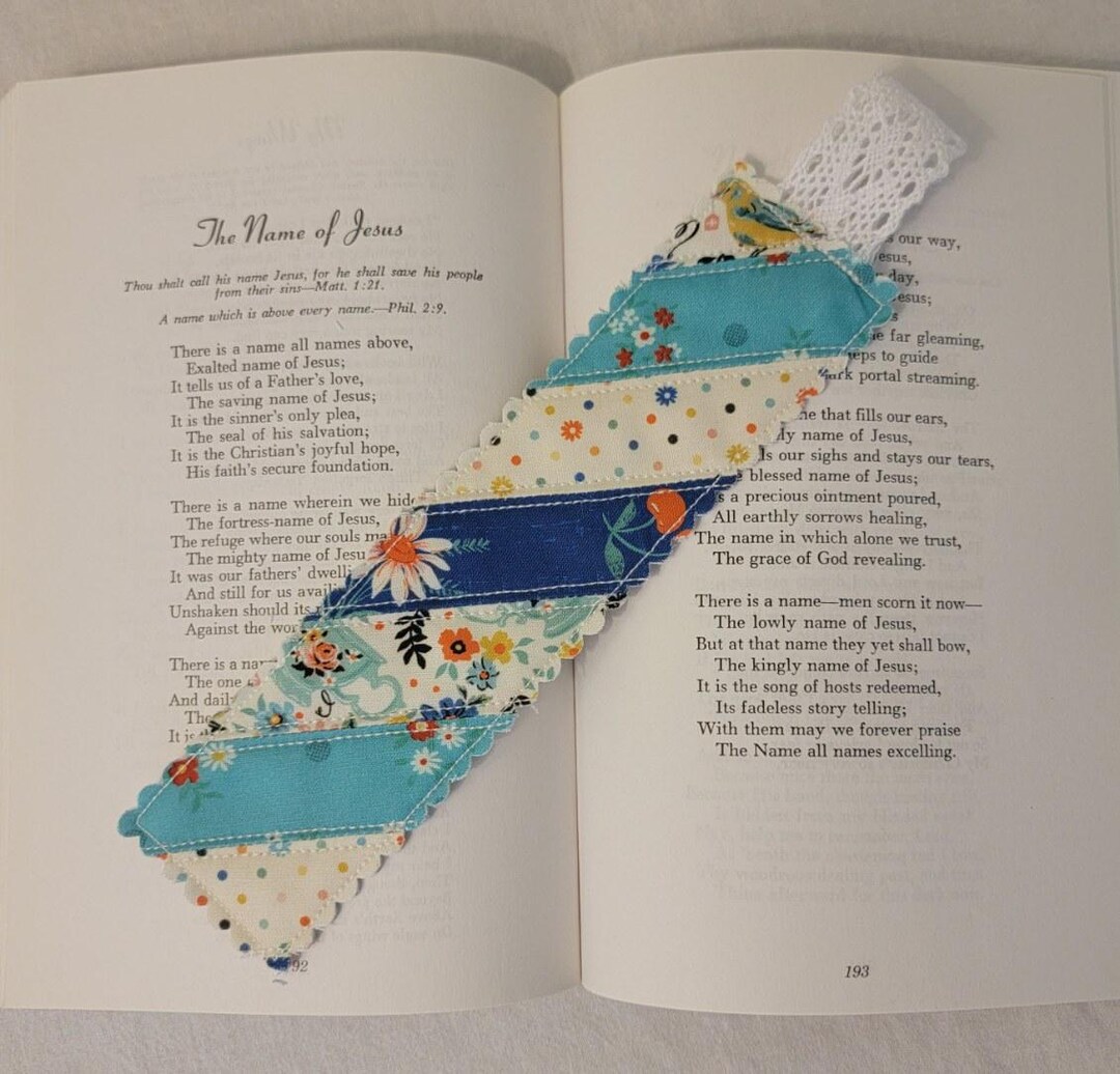 Quilted Fabric Bookmark, Handmade Bookmark, Vintage Floral Bookmark ...