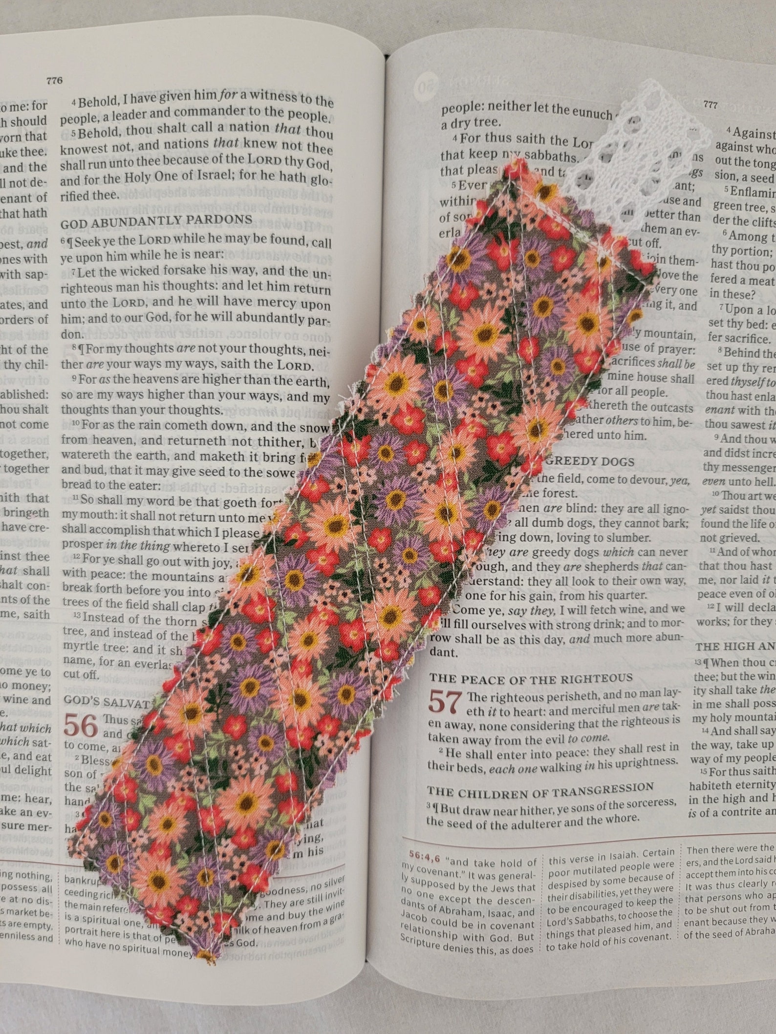 Quilted Fabric Bookmark, Handmade Bookmark, Vintage Floral Bookmark ...
