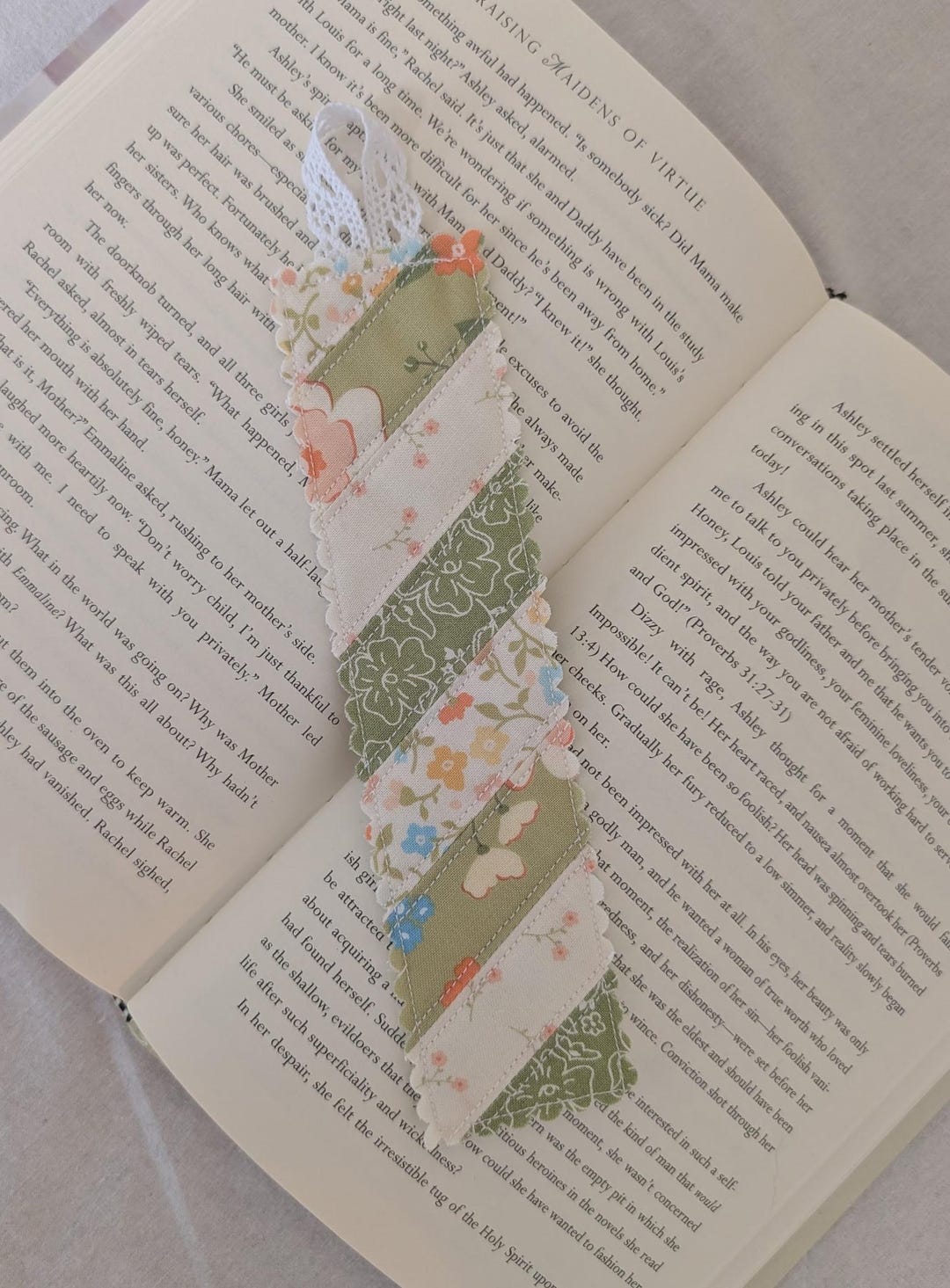 Quilted Fabric Bookmark: Mint Green Floral Handmade Book Lover Gift - Etsy