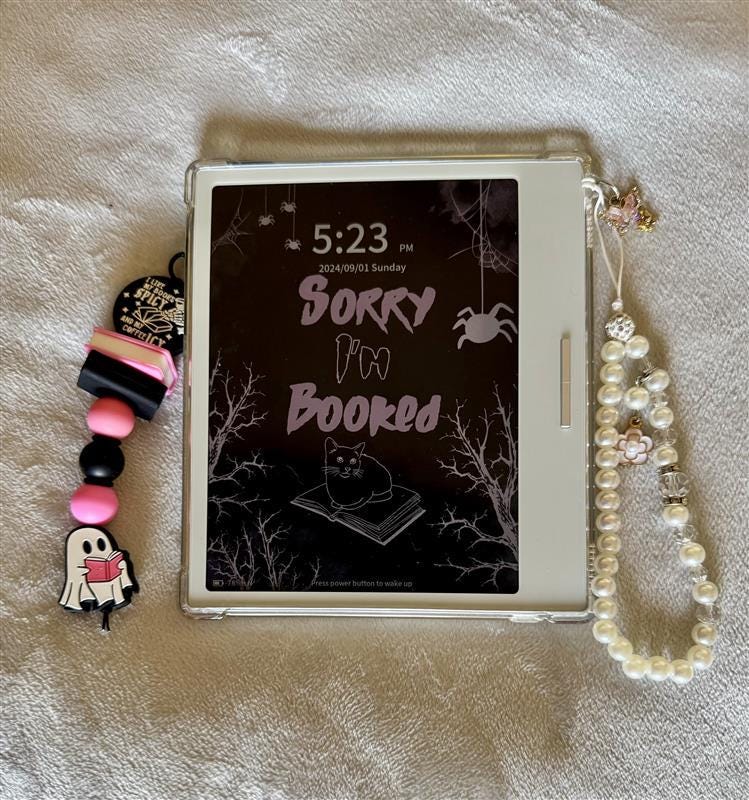 Boox Go Color 7 - Spooky Screensaver Bundle - Etsy