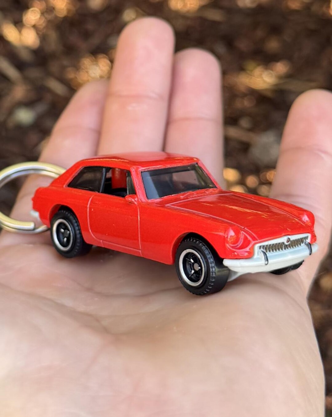 1971 MGB GT Coupe Keychain Red Keyring Accessories Mini Classic Car ...