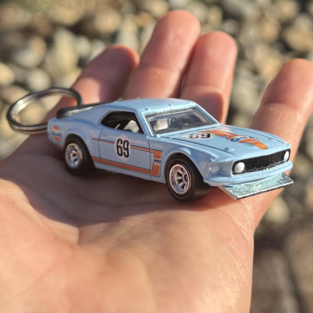 1969 Ford Mustang Boss 302 Keychain - Baby Blue Gulf Racing Car Charm ...