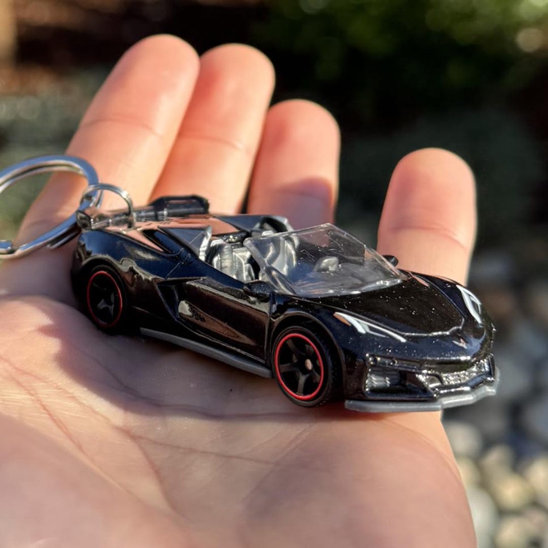 2023 Chevy Corvette Z06 Convertible Black Mini Keychain Keyring ...