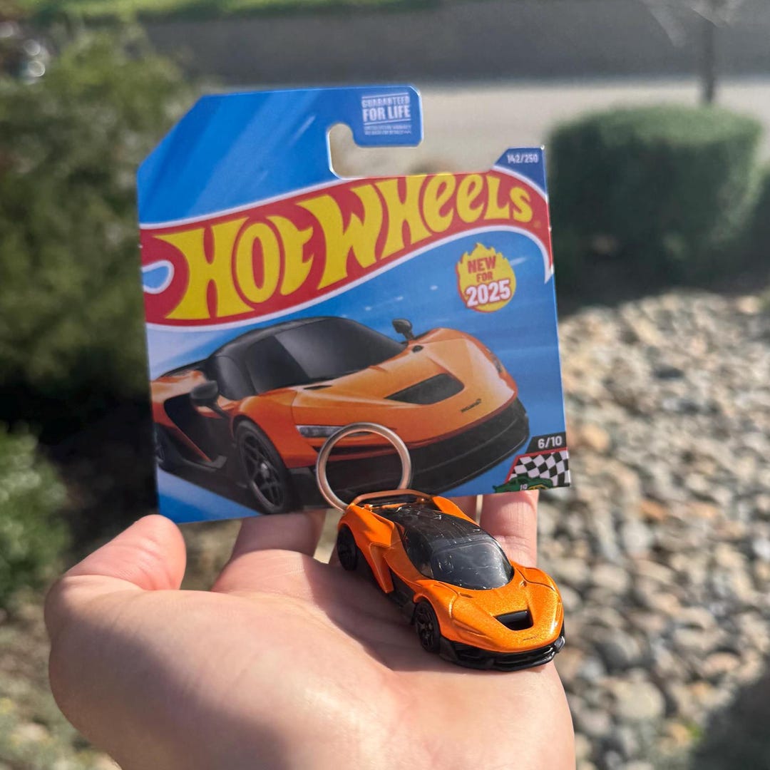 Mclaren W1 Keychain, Orange Mclaren Keyring, Mini Scale Supercar Charms ...