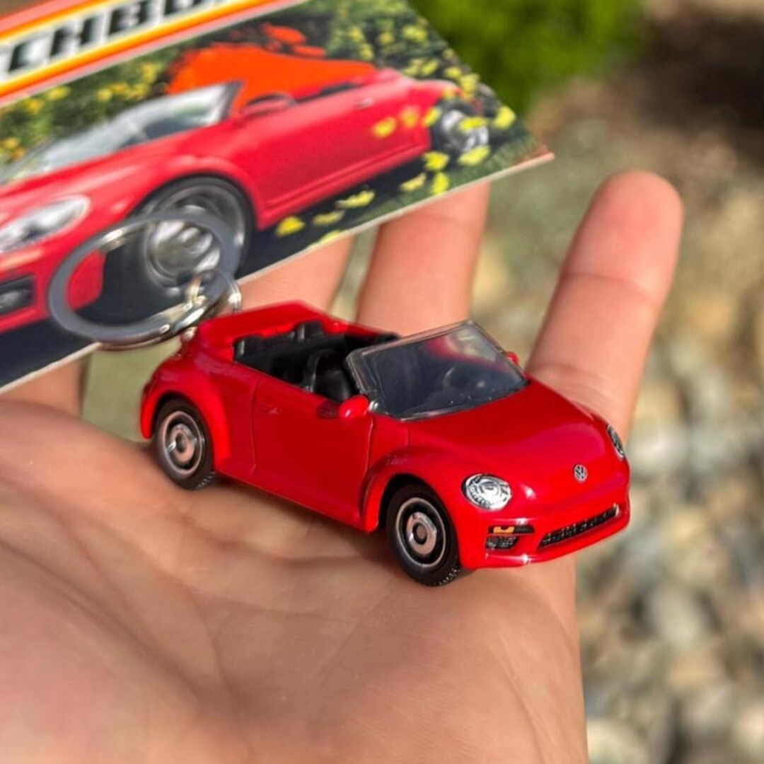 Volkswagen Beetle Keychain, Red 2019 VW Beetle Convertible Keyring ...
