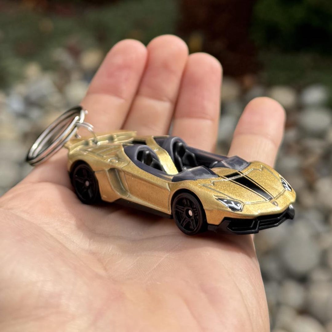 Lamborghini Aventador J Gold Convertible Keychain Keyring Accessories ...
