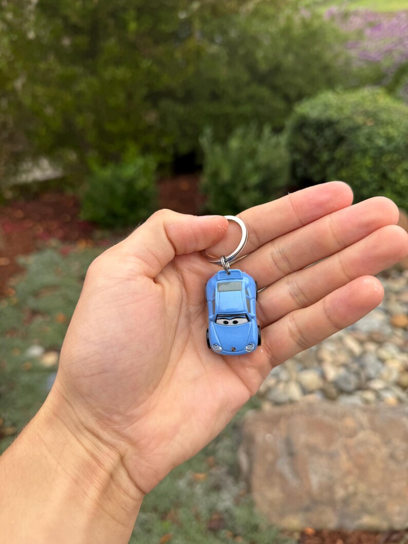 Sally Carrera Pixar Cars Keychain Keyring Accessories Mini Cartoon Car ...