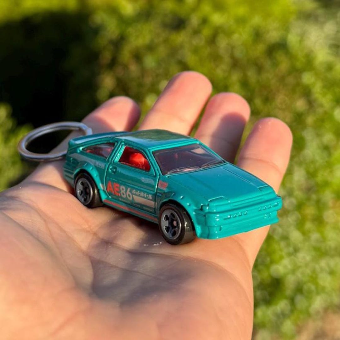 Toyota AE86 Corolla Keychain, Teal Toyota AE-86 Corolla Keyring, 1980s ...