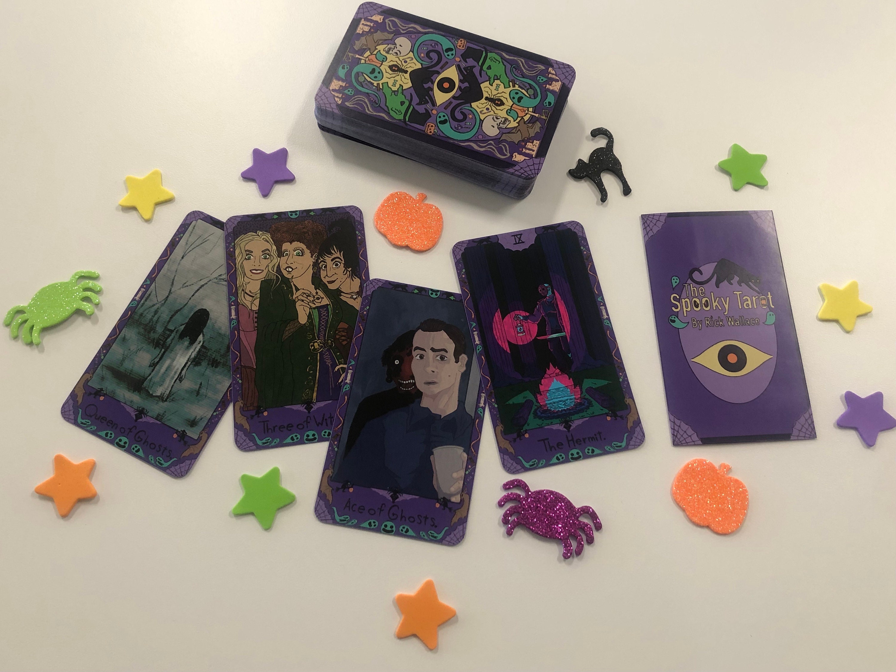 The Spooky Tarot, a Tarot Deck of Halloween Horror - Etsy