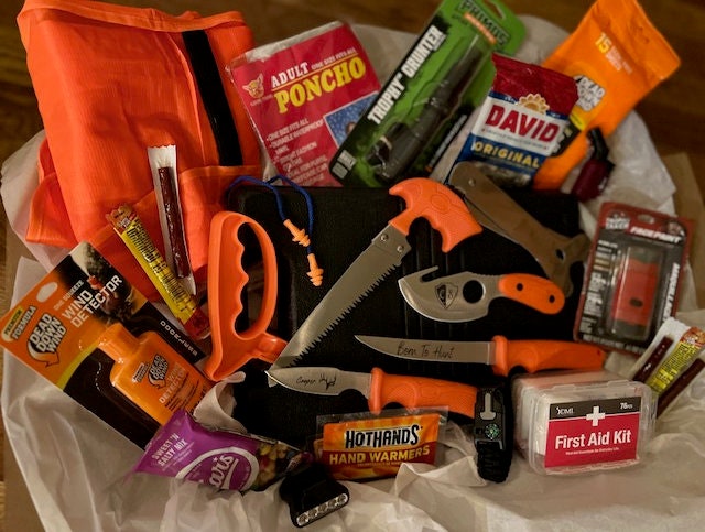 Custom Deer Hunting Bundle Gift Set, Perfect for Fathers Day, Birthday ...