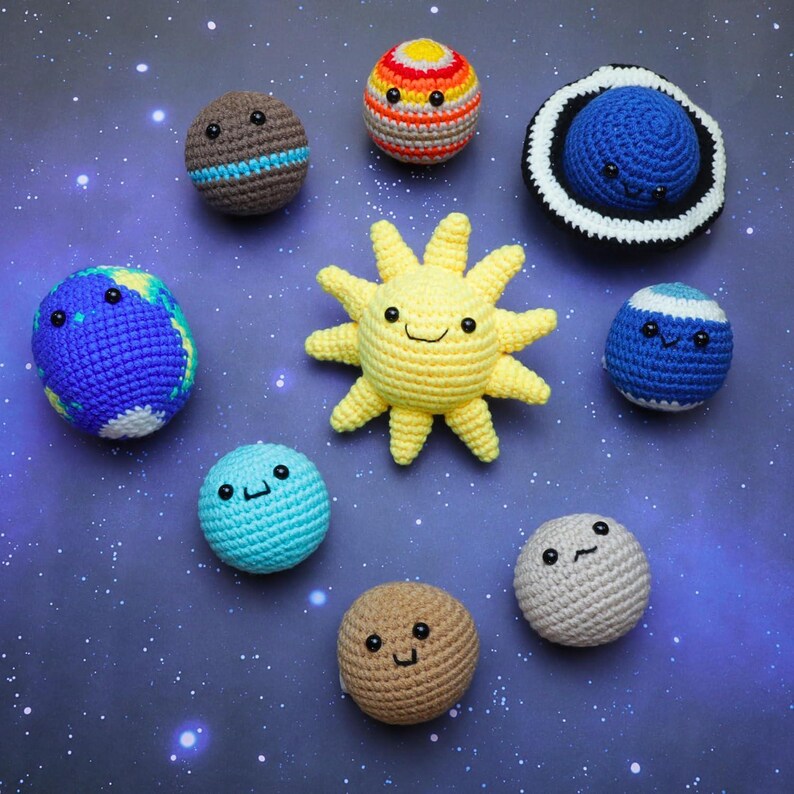 Solar System Crochet Kit, Outer Space Amigurumi for Beginners, All ...