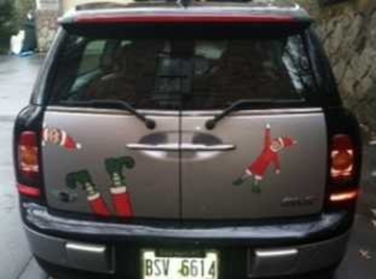 Elf Santa's Little Helper Legs Automotive Christmas Decor Magnet, 10 ...