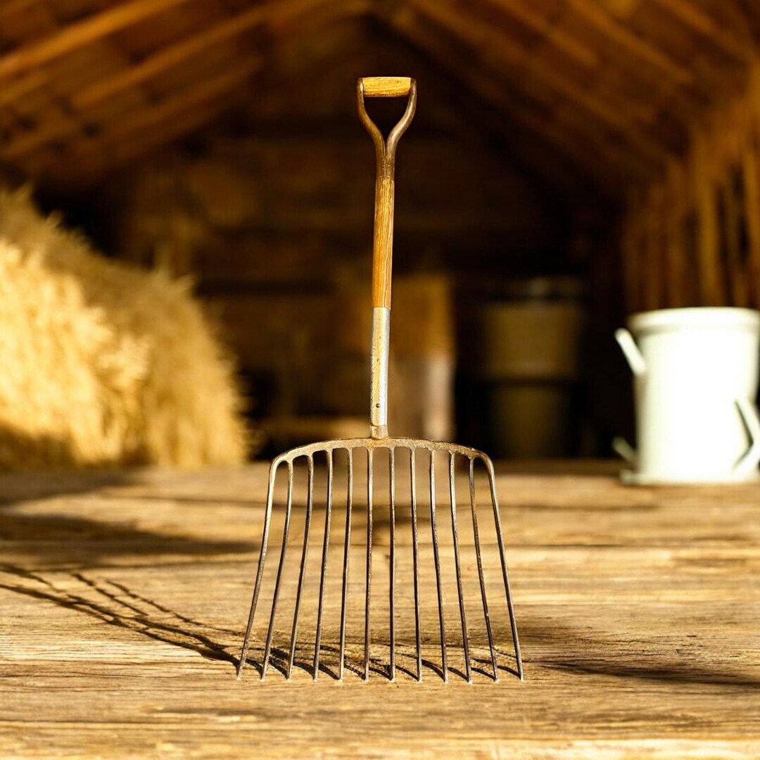 Antique Pitchfork-hay-potato-farm Tool-primitive-rustic-farmhouse-barn ...