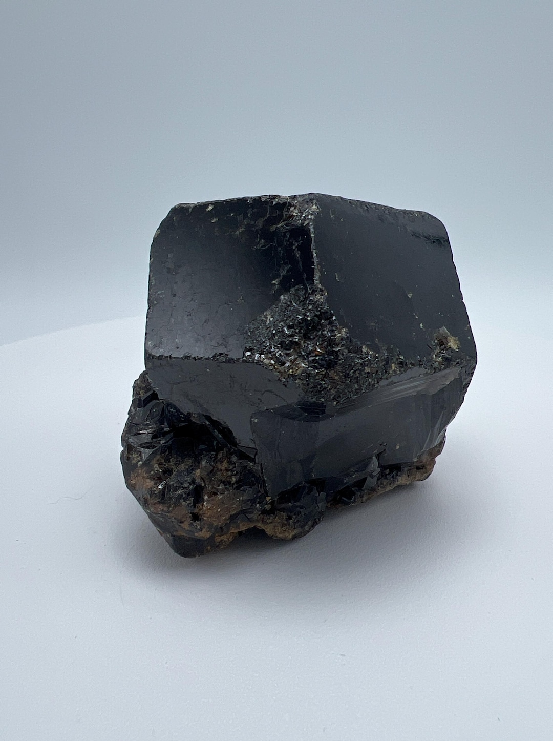 Melanite Garnet. Intense Luster and Geometry!! - Etsy