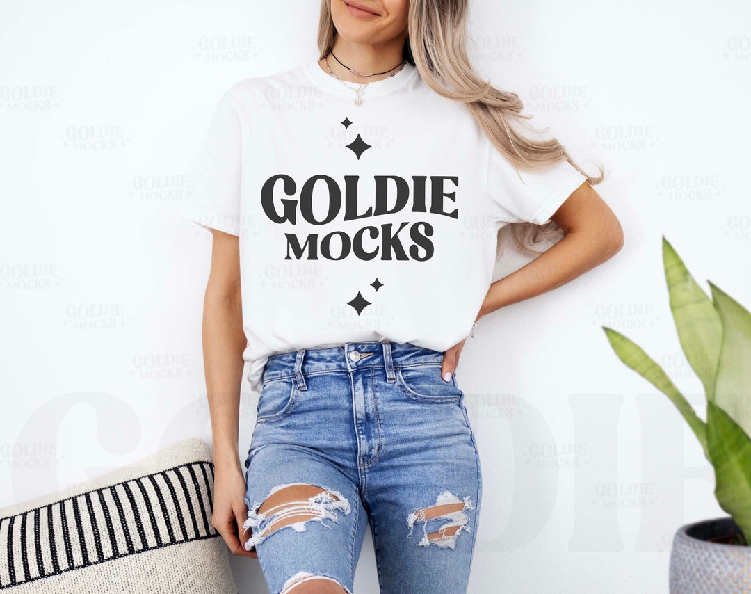 Comfort Colors C1717 White Shirt Mockup | CC 1717 White T-shirt Mockup | Real Model Mock ...