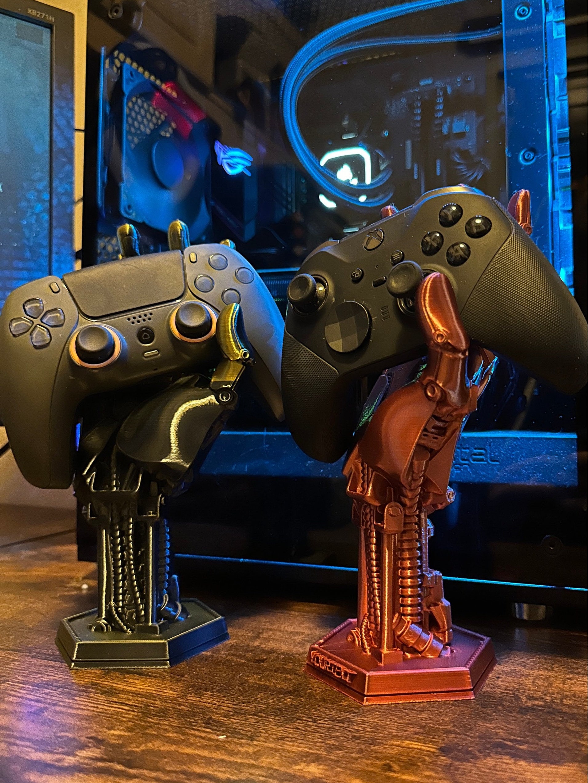 REAL SIZED ROBOT Hand Controller Holder Fits All Sizes Ps4, Xbox ...