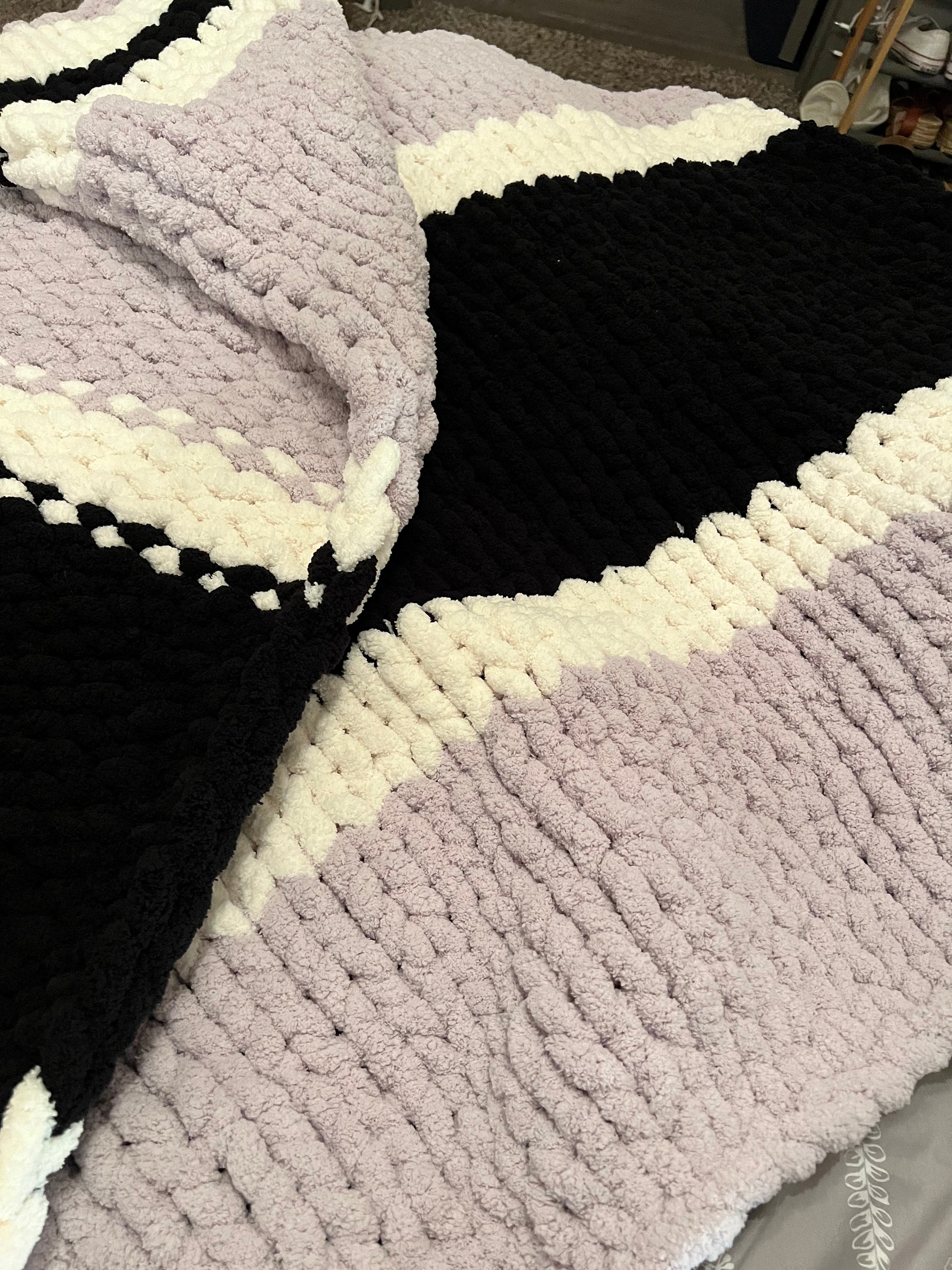 Chunky Soft Hand-knit Blanket - Etsy