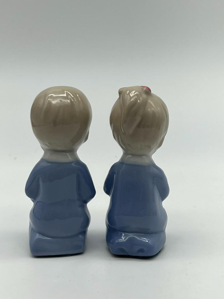 Vintage Praying Children Figurines - Etsy