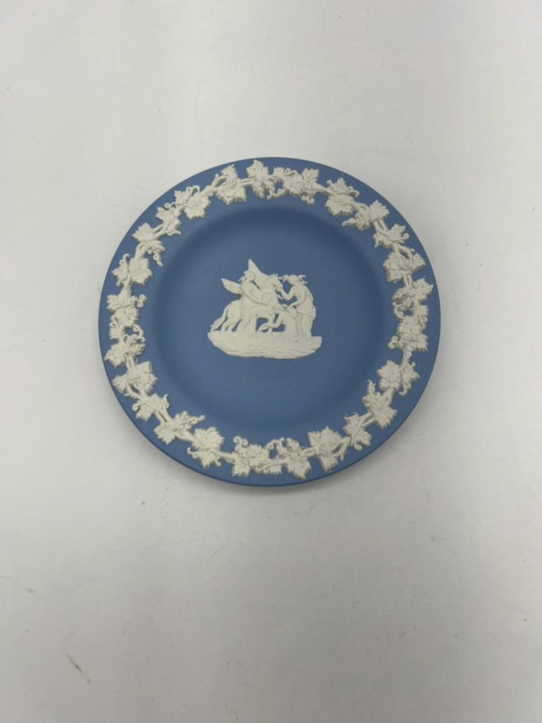 Vintage Wedgwood Jasperware Plate - Etsy