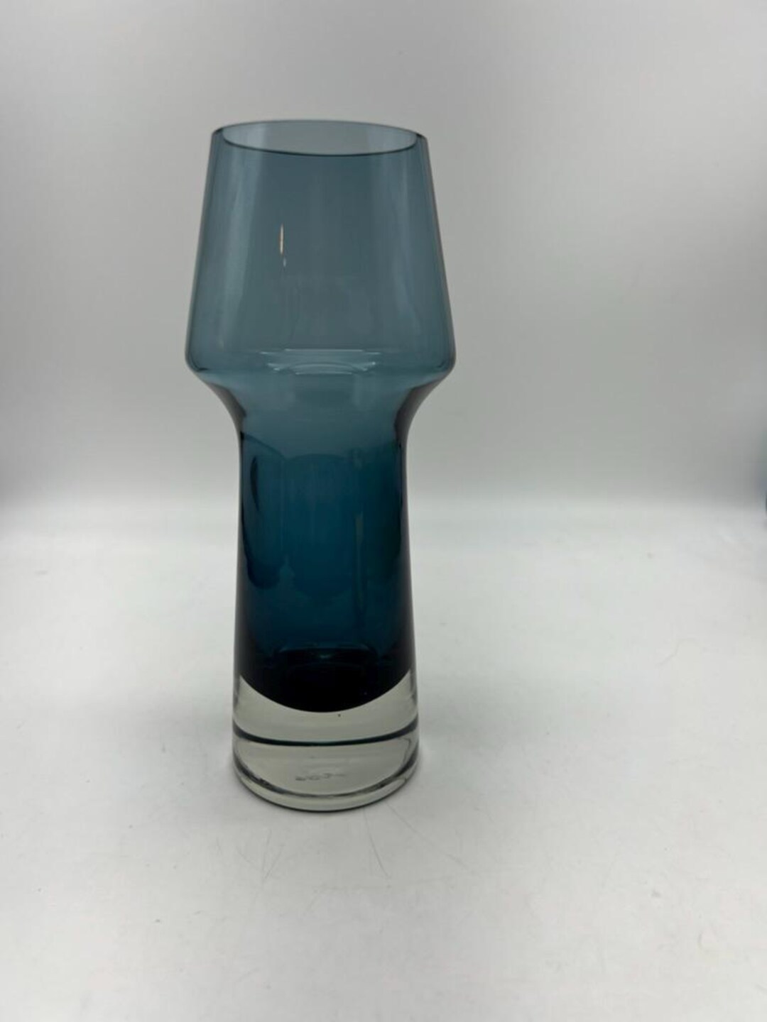 Midcentury Modern Scandinavian Design Stromboli Glass Vase by Aimo ...
