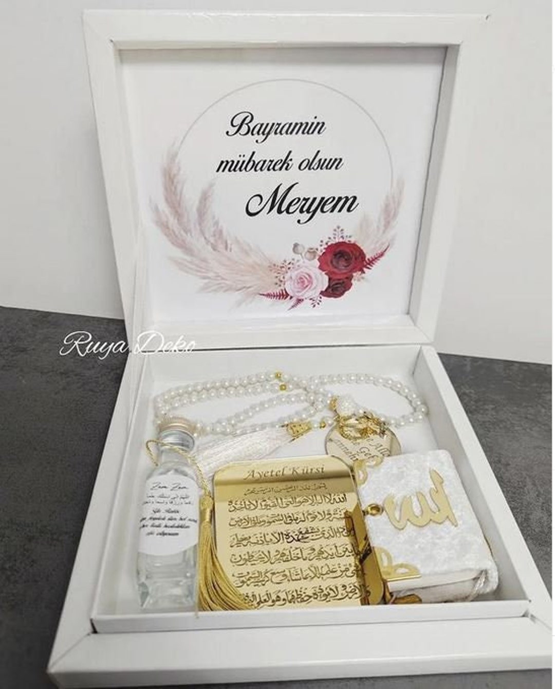 Eid Gift Box With Ayatul Kursi Magnet, Zamzam Water, Prayer Beads With ...
