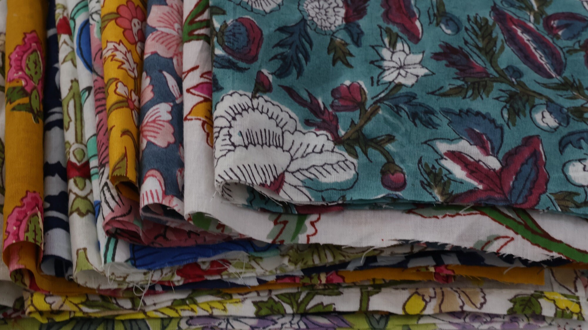 Indian Block Print Fat Quarter Bundle: Colorful Lot of 10 Fat Quarters ...