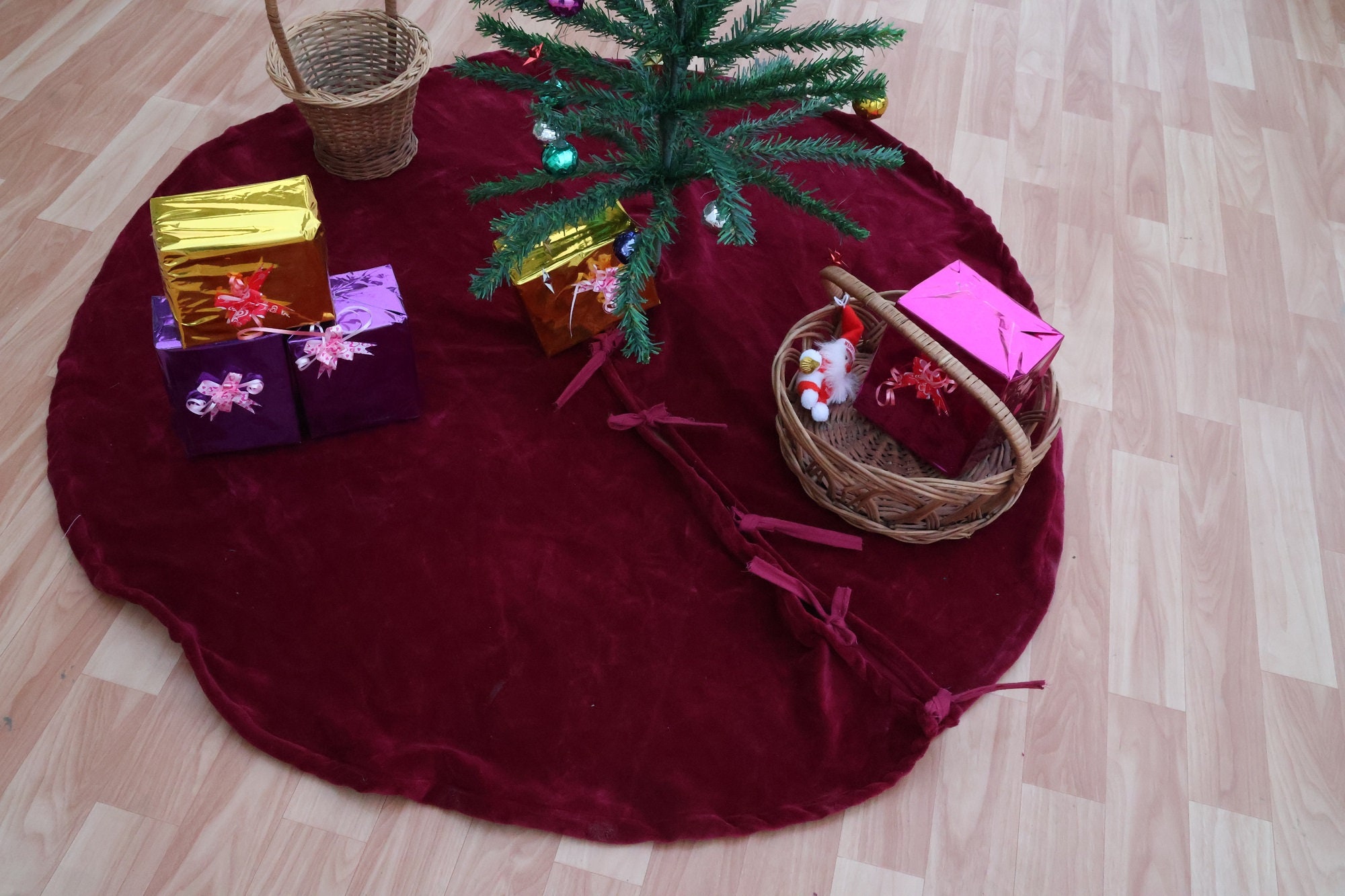9 Color Redwine Christmas Tree Skirt Velvet Tree Skirt Boho Xmas Tree ...