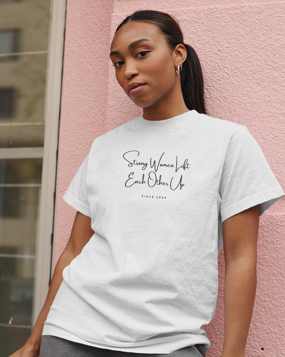 Strong Women Lift Each Other Up, Women's Empowerment T-shirt ...