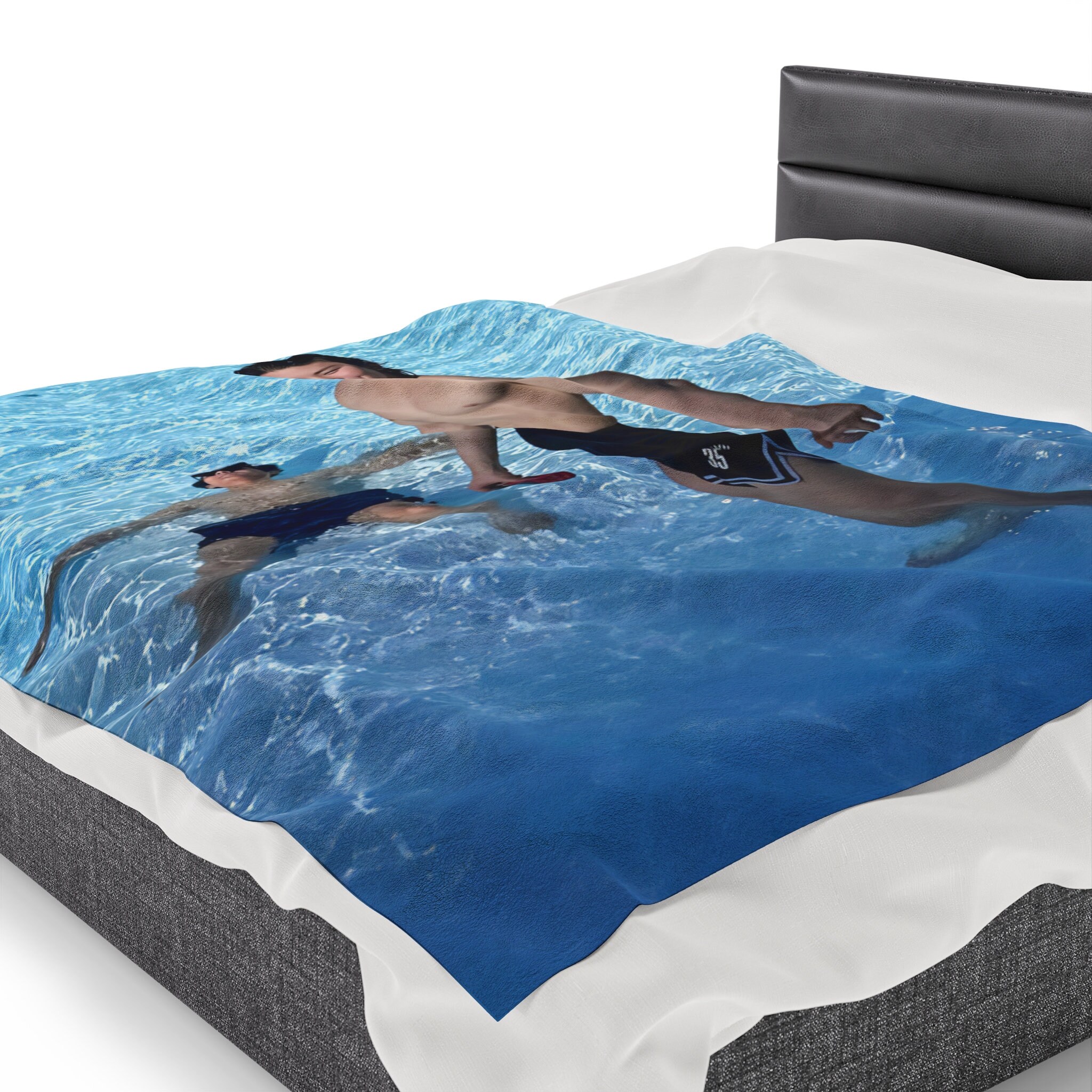 Svt Woozi Mingyu Instagram Pool Photo Blanket Svt Woozi - Etsy