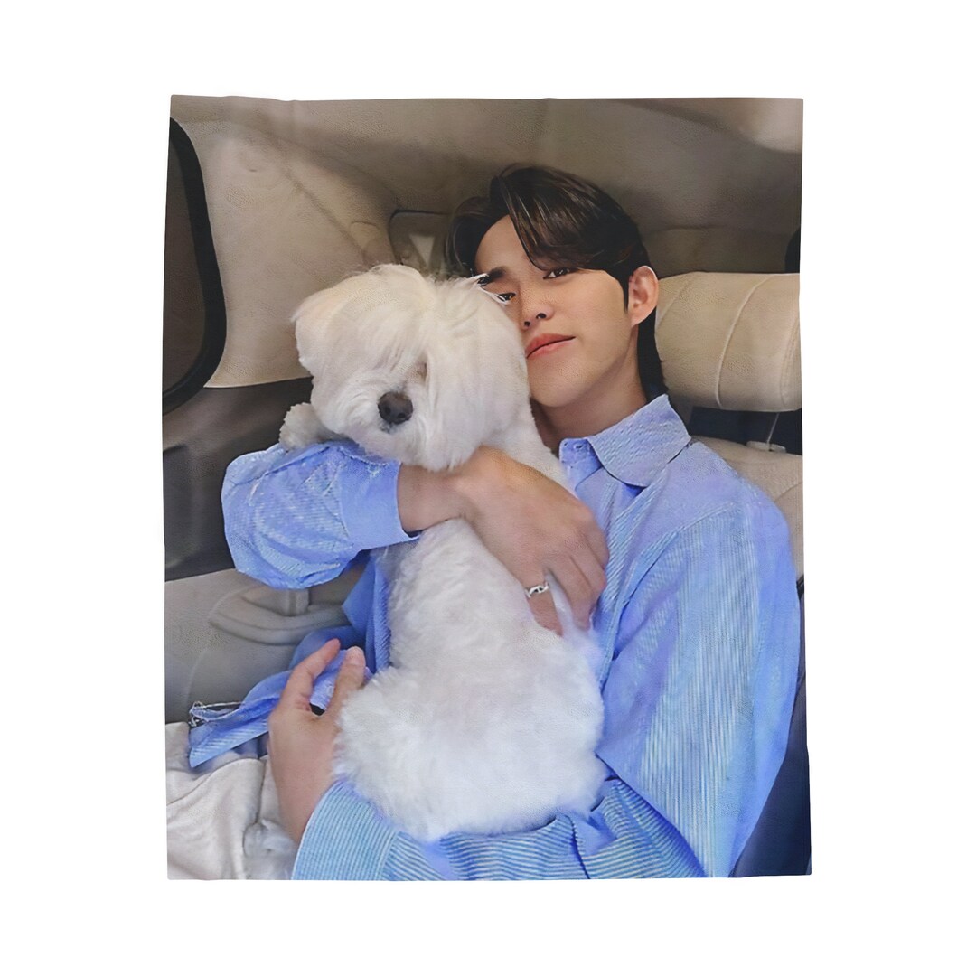 Svt Scoups Seungcheol Kkuma Photo Blanket Seventeen Scoups - Etsy