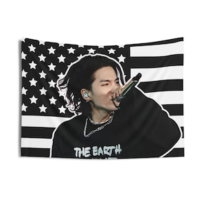 BTS Suga Flat Earth Flag Banner, Bts Busan Suga American Flag Tapestry ...