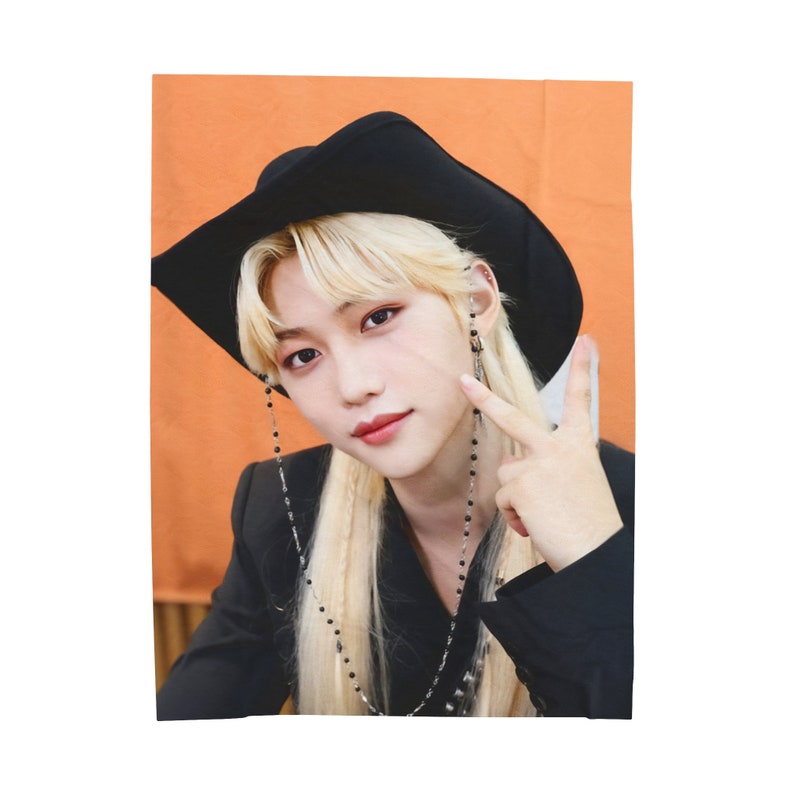 SKZ Felix No Easy Blanket Straykids Felix Kpop Merch Gift - Etsy