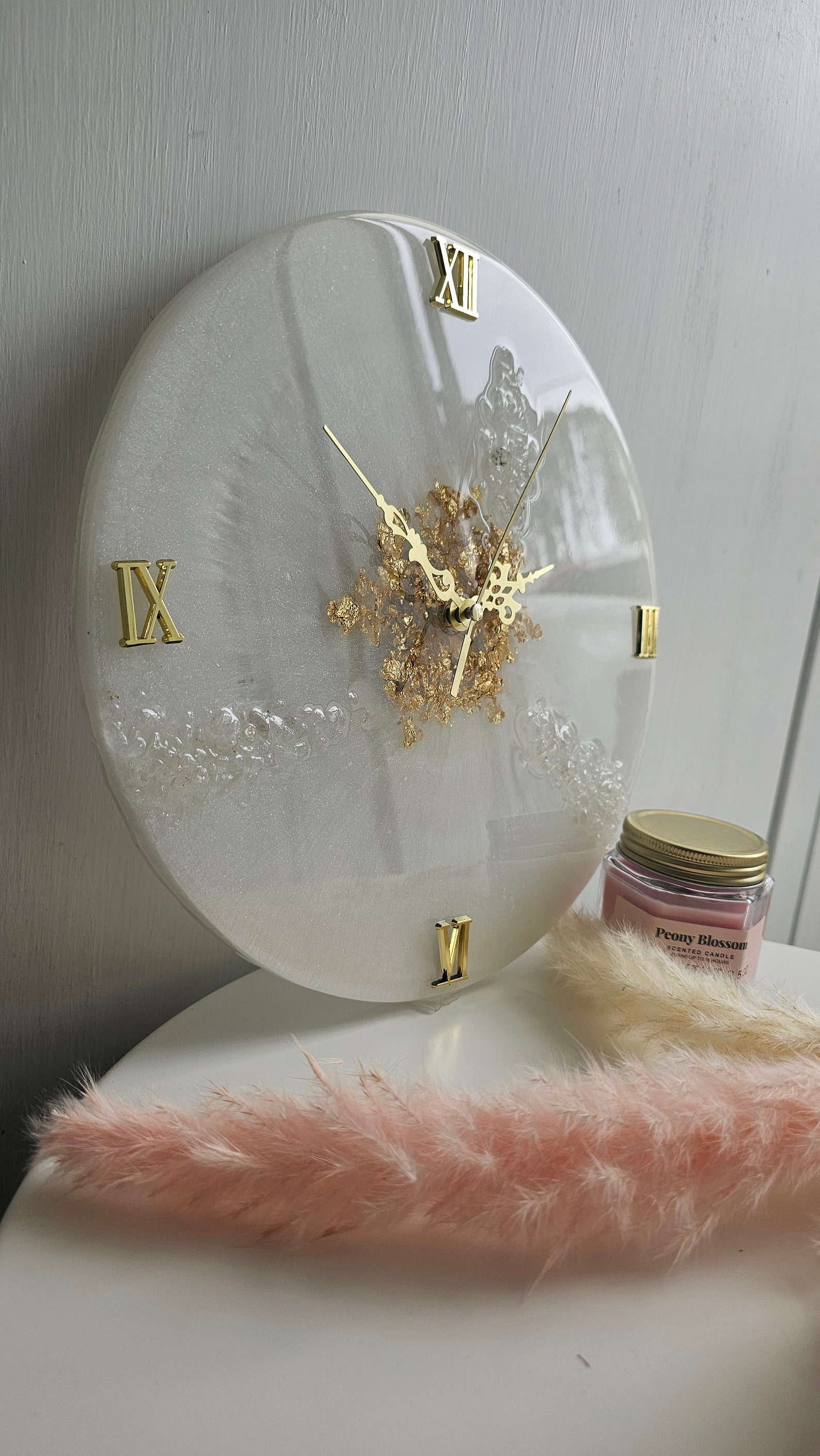 Amazing Epoxy Resin White Clock Made With Natural Stones - Etsy