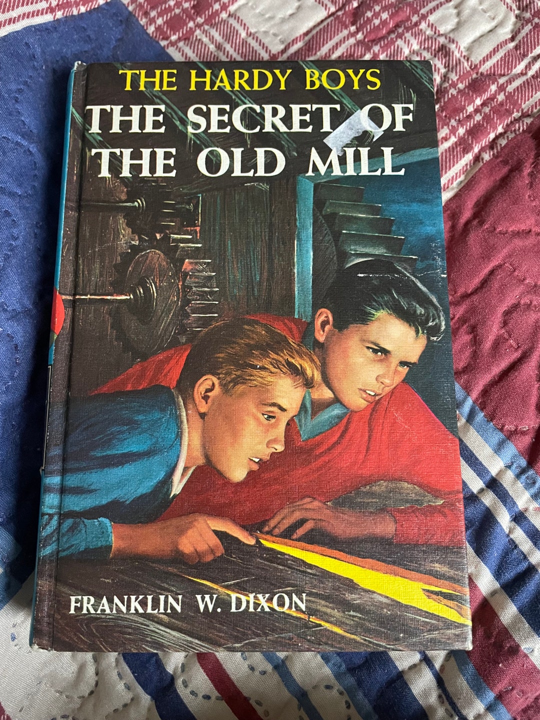 The Hardy Boys: the Secret of the Old Mill - Franklin W Dixon - Mystery ...