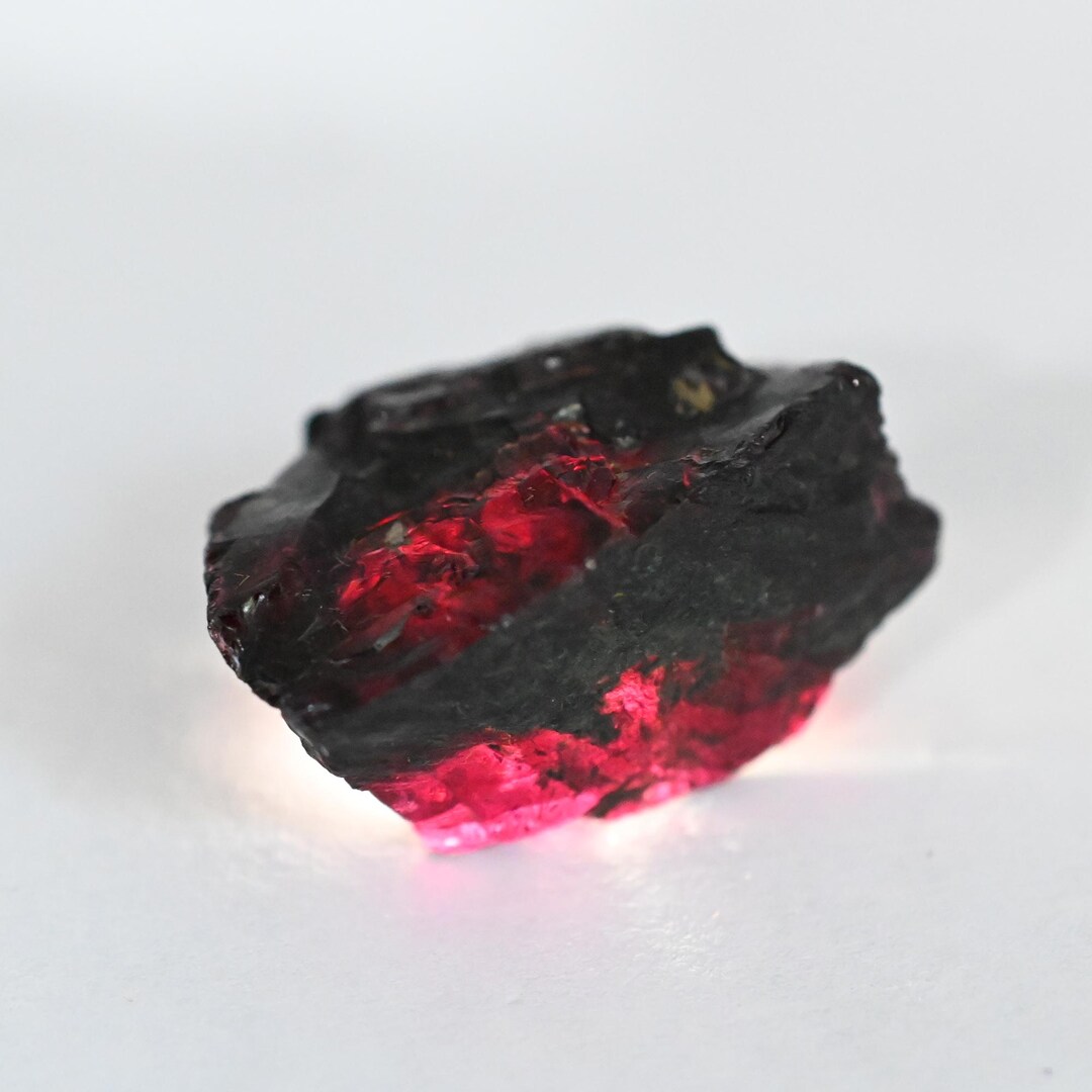 73 Ct Painite Gemstone 100% Natural Red Painite Rocks Rough Gemstone ...