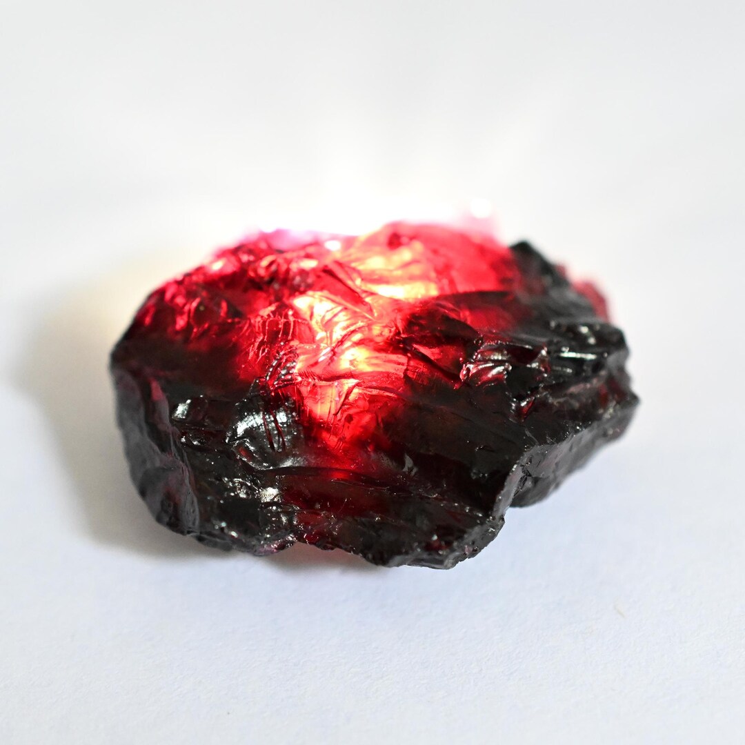 67 Ct Painite Gemstone 100% Natural Red Painite Rocks Rough Gemstone ...
